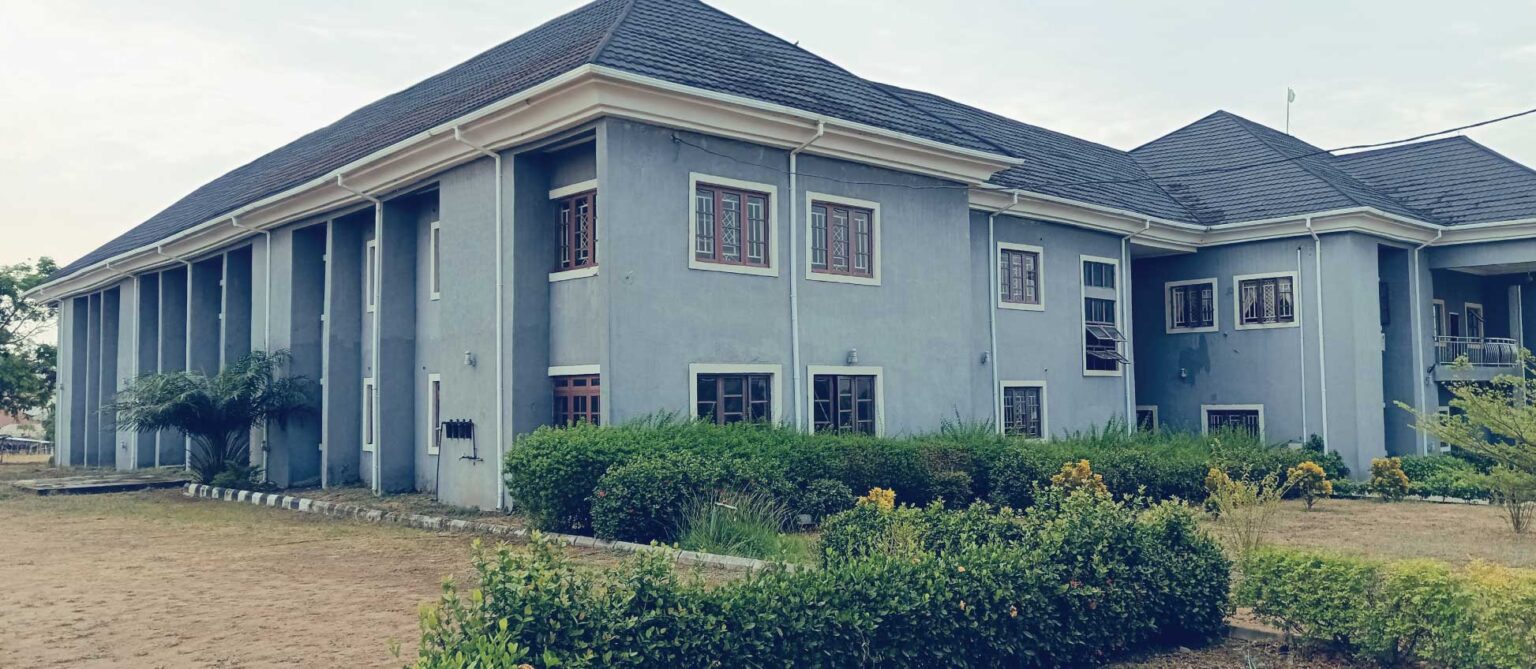 Divine Love College – Holistic Upbringing